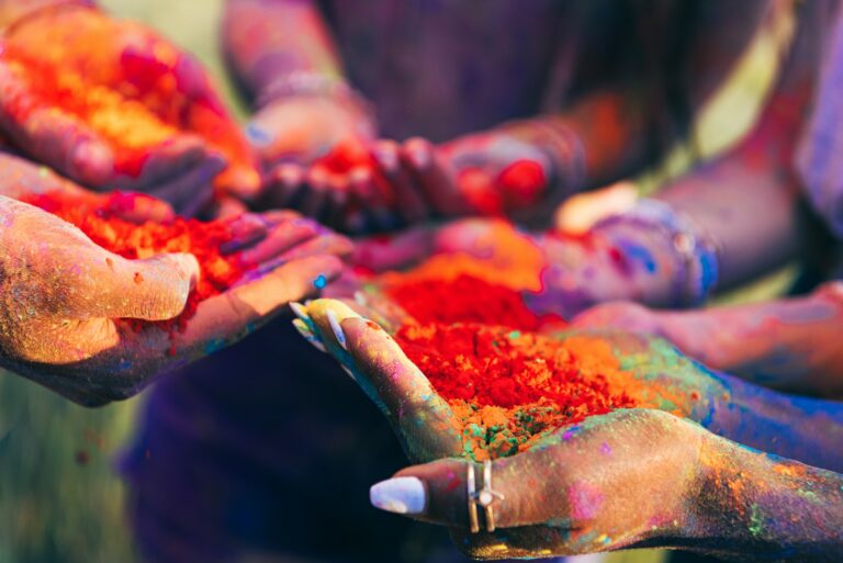 Special moments to cherish: Celebrating Holi 2025 with love, color, and ...